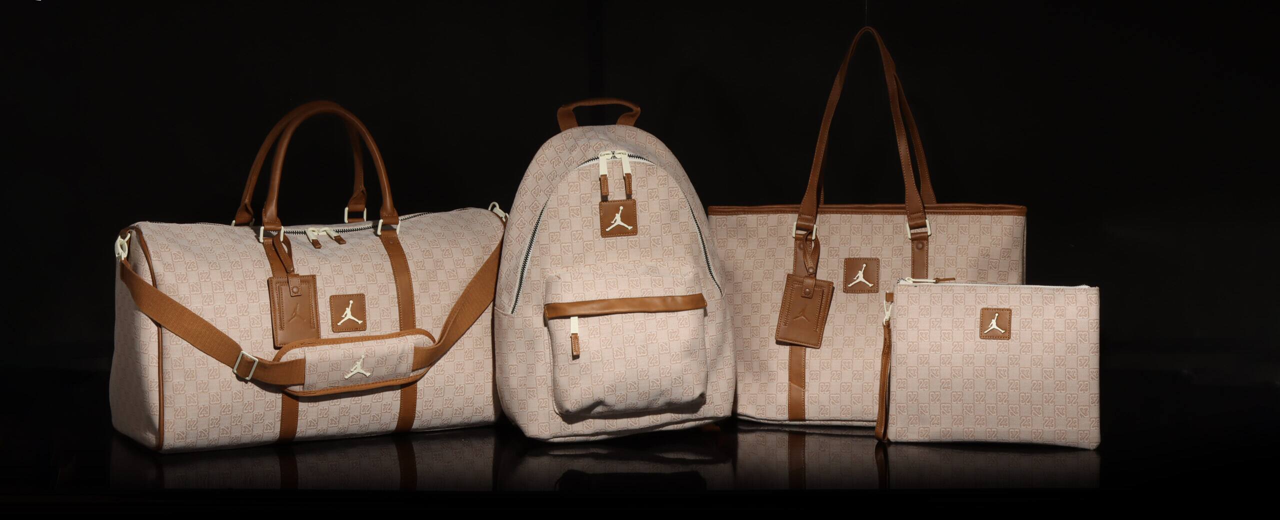 JORDAN BRAND MONOGRAM TOTE BAG COCONUT MILK | atmos（アトモス） 公式オンラインストア