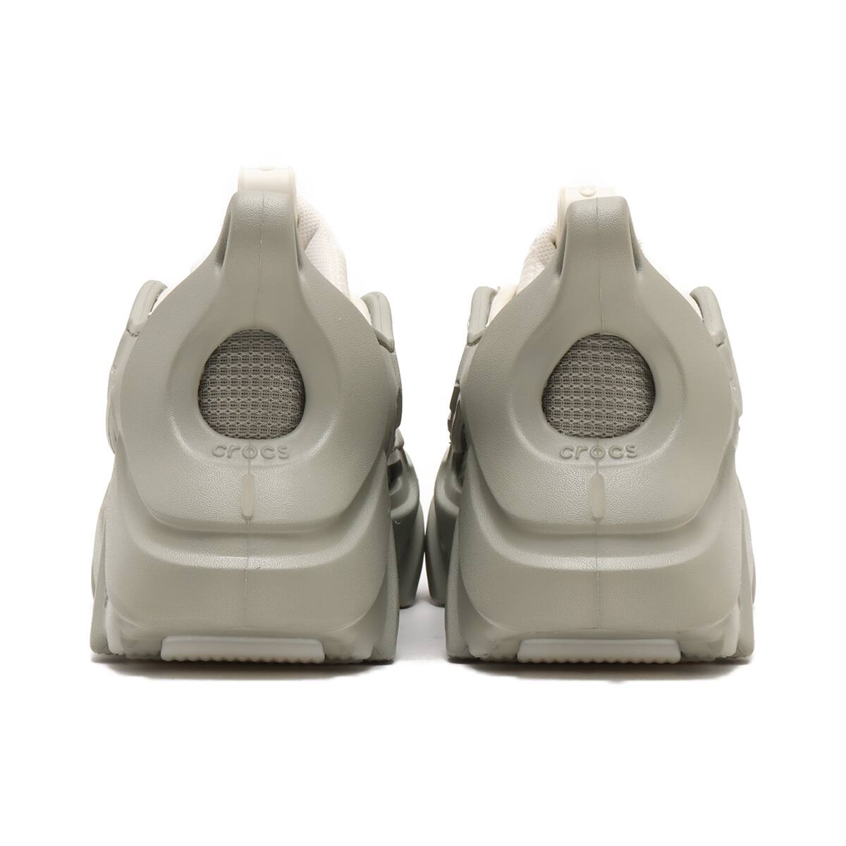 crocs Nova Trek Elephant/Multi | atmos（アトモス） 公式オンラインストア